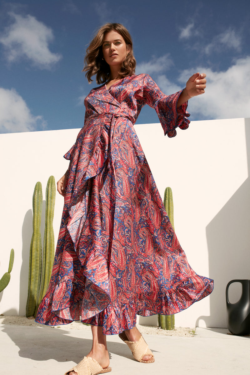 CHAPTER THREE – Tuesday Label